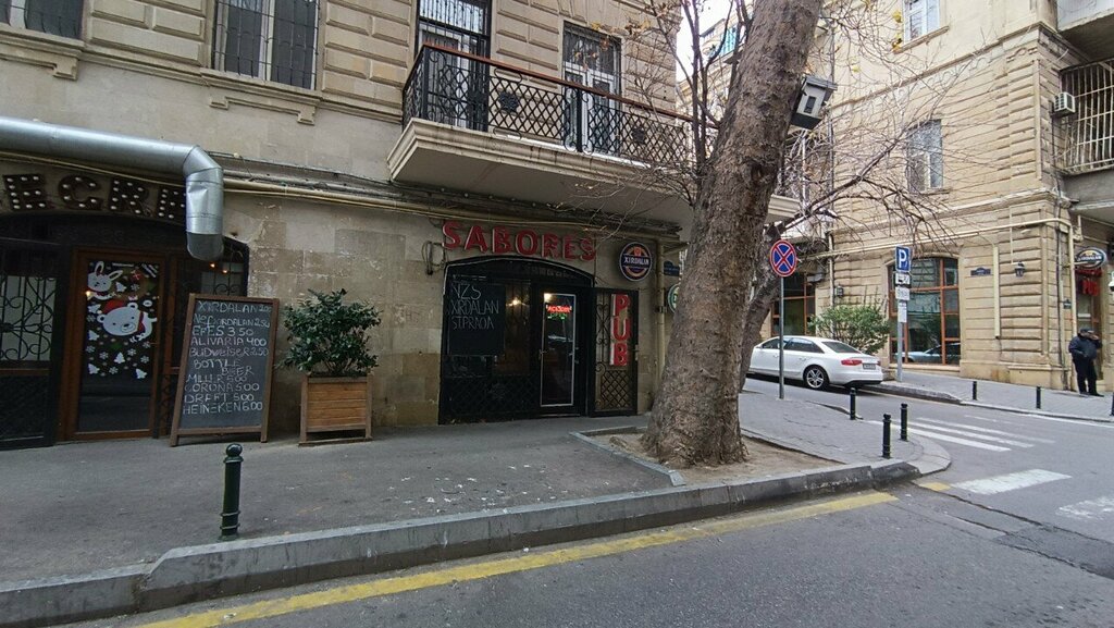 Bar Sabores Pub, Bakü, foto