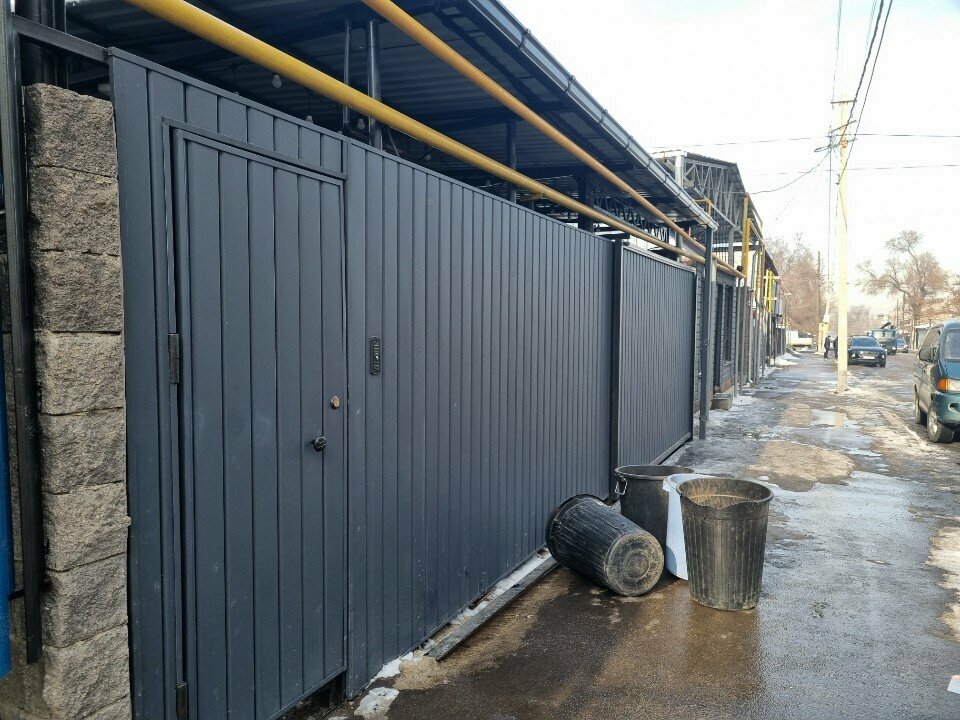 Otomotiv aydınlatma Light Hub, Almatı, foto