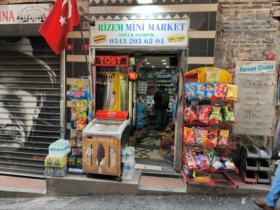 Mini-market Rizem Mini Market, İstanbul, foto