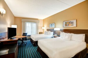Fairfield Inn & Suites Christiansburg (Virginia, Montgomery County), otel  Virginia'dan