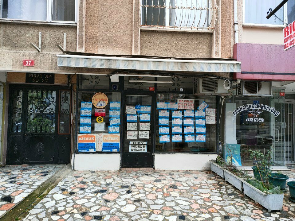 Emlak ofisi Rio Emlak, İstanbul, foto