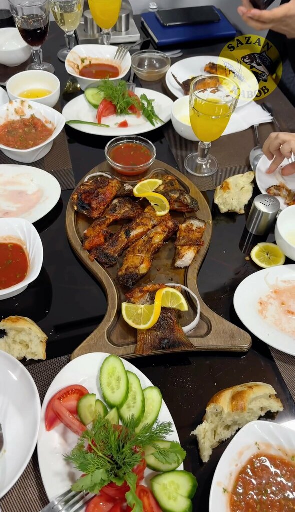 Kafe Sazan Kabob Kafe, Taşkent, foto