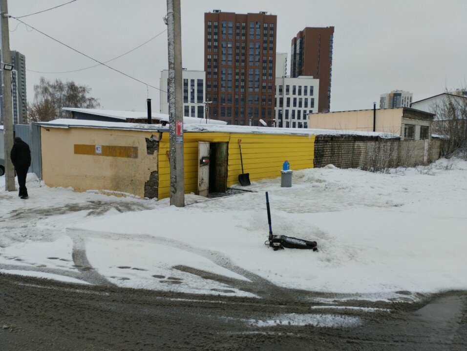 Oto lastik tamiri У Мухамеда, Kazan, foto