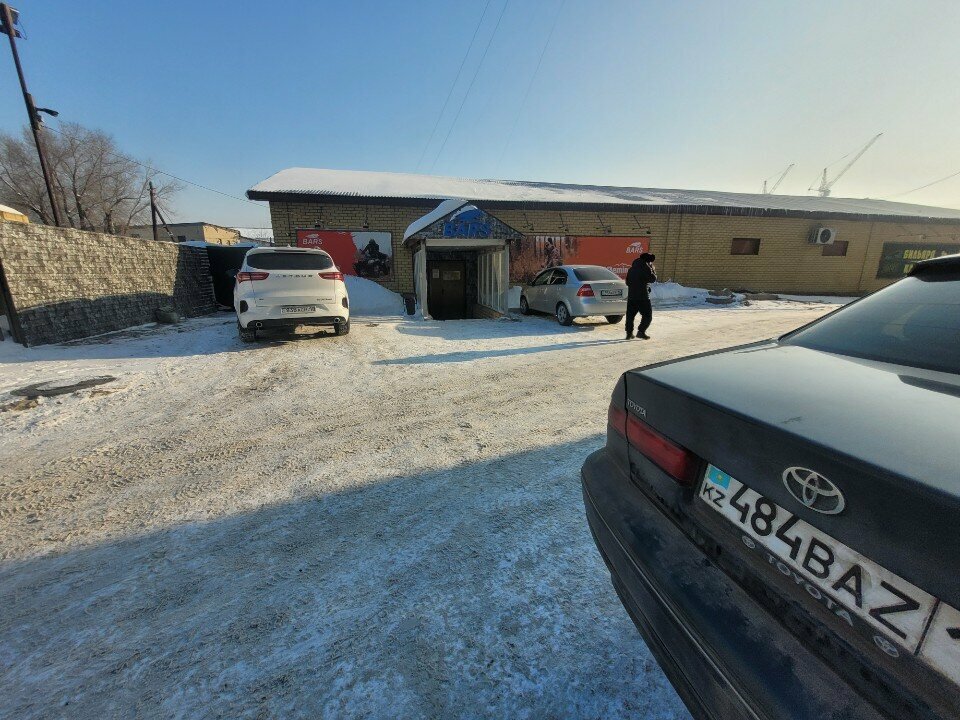 Kamp malzemeleri Bars, Semey, foto