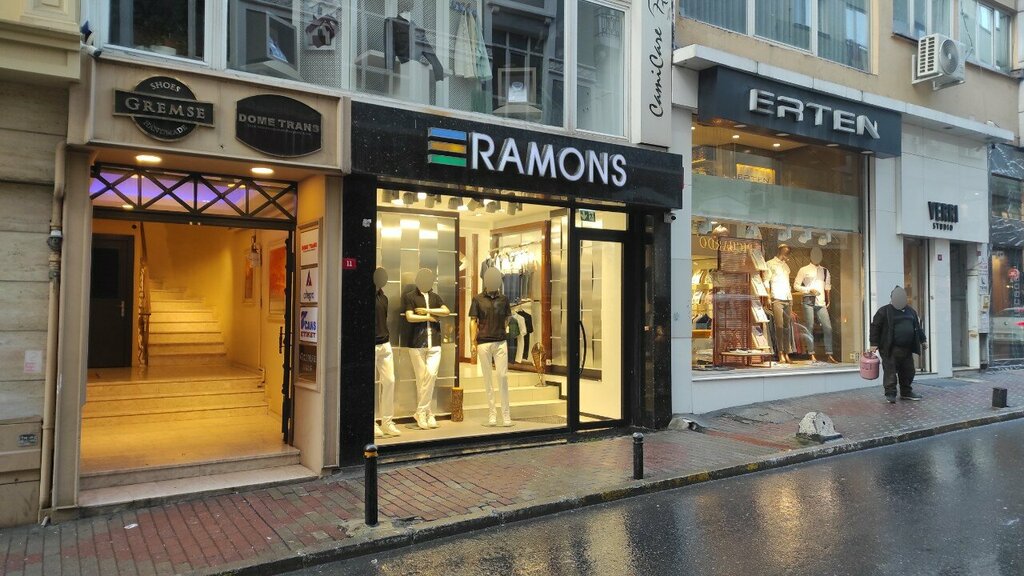 Giyim mağazası Ramons, İstanbul, foto