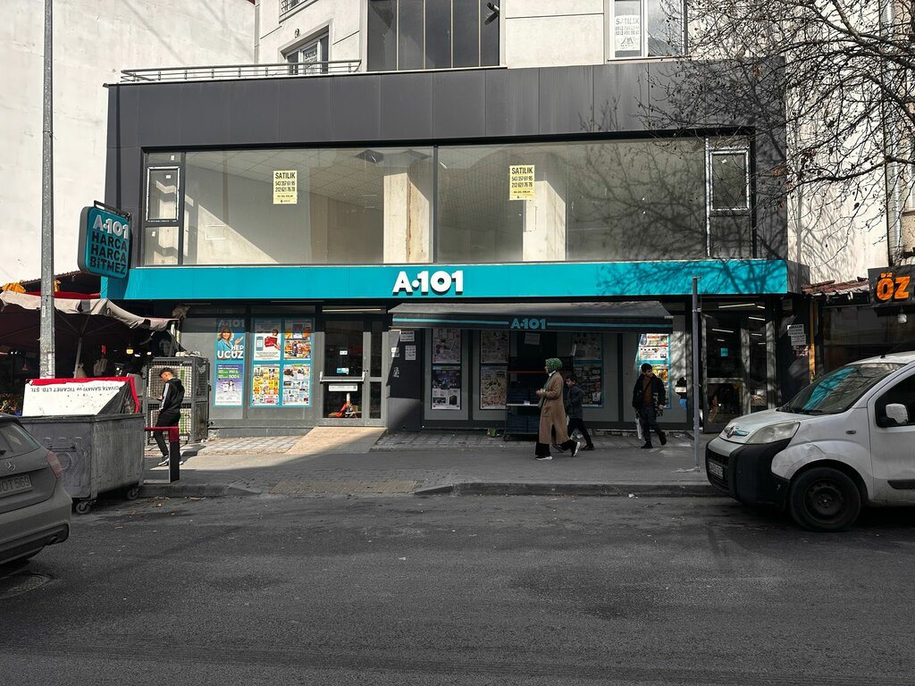 Süpermarket A101, İstanbul, foto