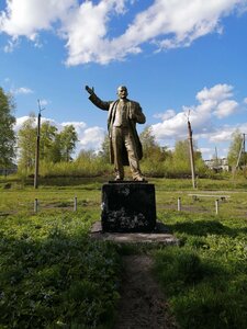 В.И. Ленин (Perm Territory, Gubakhinskiy munitsipalny okrug, posyolok Shumikhinskiy, ulitsa Dzerzhinskogo), anıt, heykel  Permski krayından