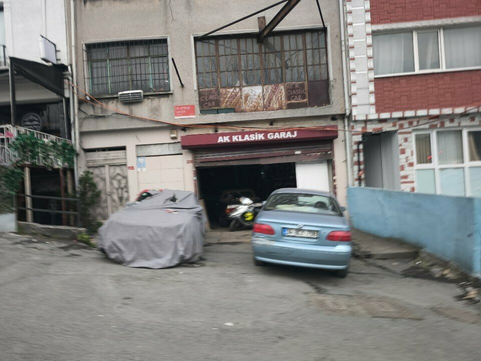 Otomobil servisi Ak Klasik Garaj, İstanbul, foto