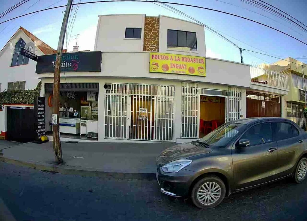 Restoran Pollos A La Broaster Ingavi, La Paz, foto