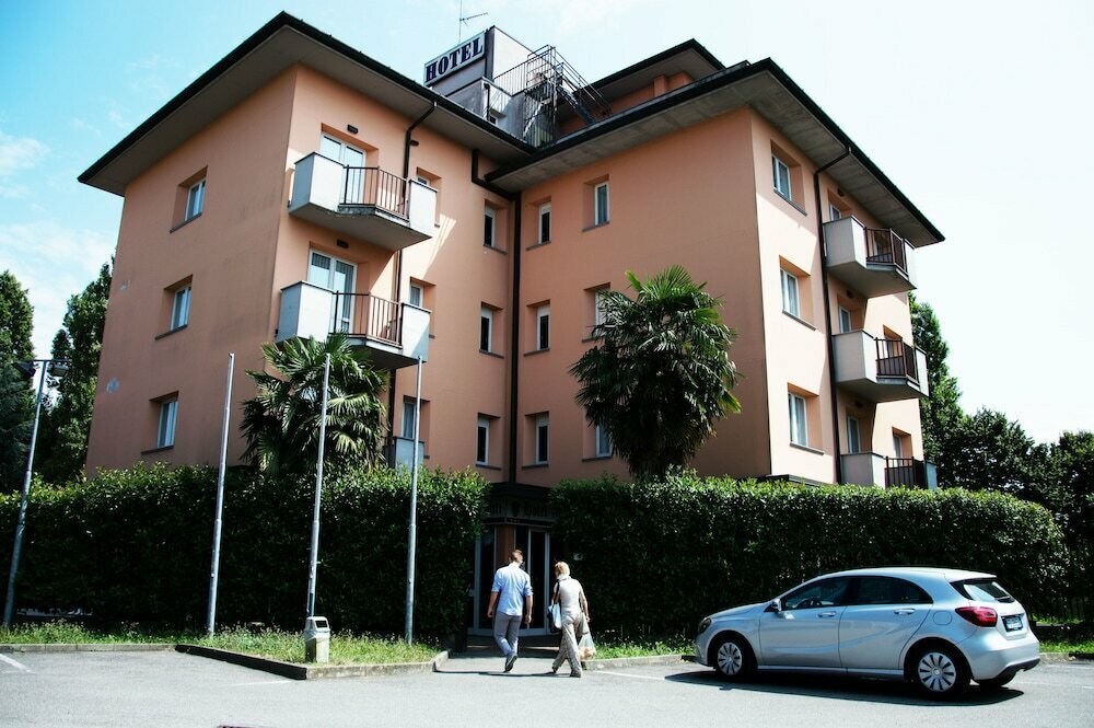 Otel Hotel Visconti, Lombardiya, foto
