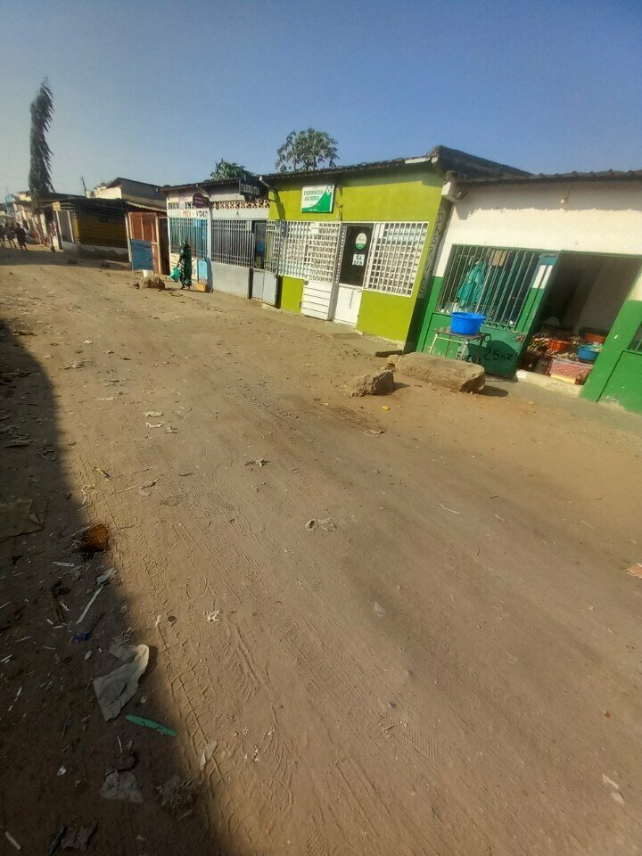 Eczaneler Farmácia João Nzinga, Loanda, foto