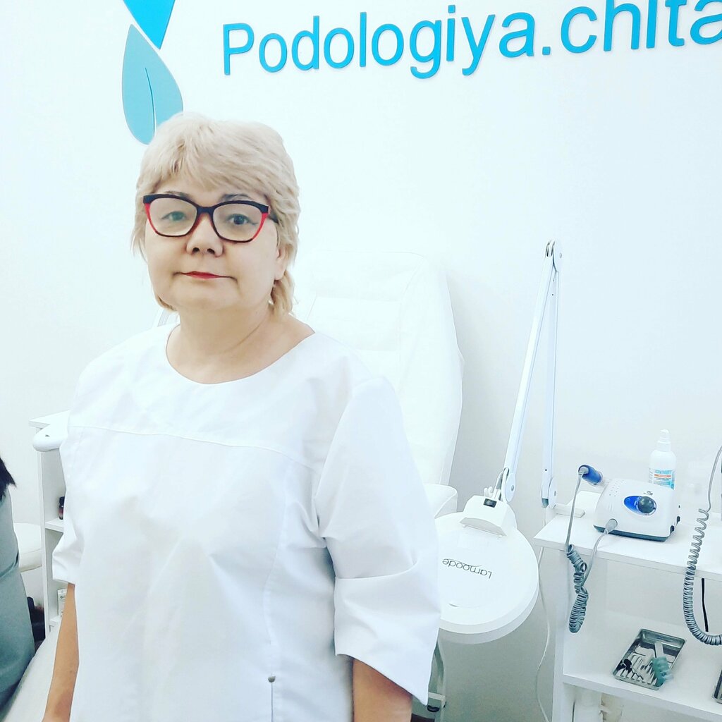 Podoloji Елена, Borzia, foto