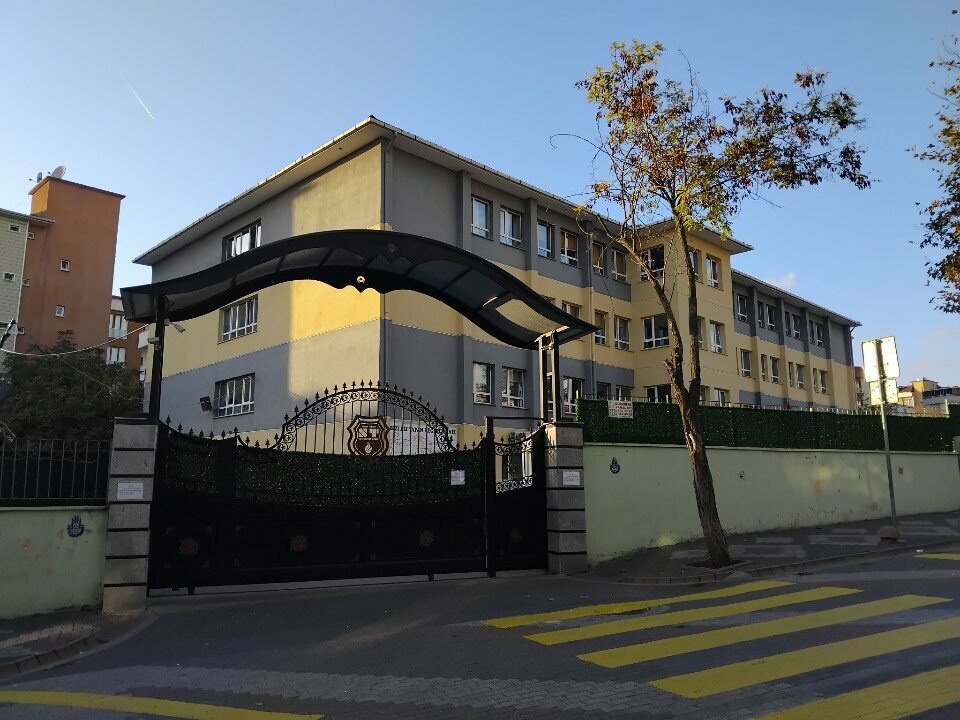 i̇lkokul Sabri Taşkın İlkokulu, İstanbul, foto