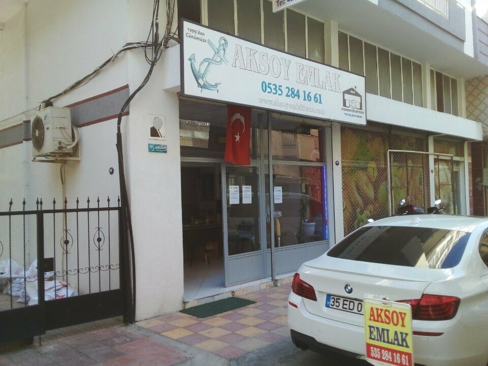 Emlak ofisi Aksoy Emlak, İzmir, foto