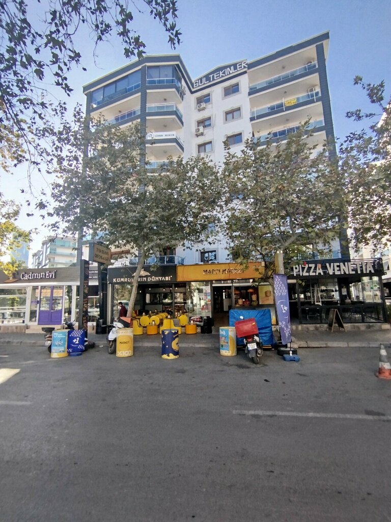 Market Martı Market, İzmir, foto