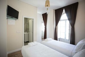 Sui7es Guest House Cascais (Lisboa, Cascais, Rua Frederico Arouca), otel  Cascais'ten