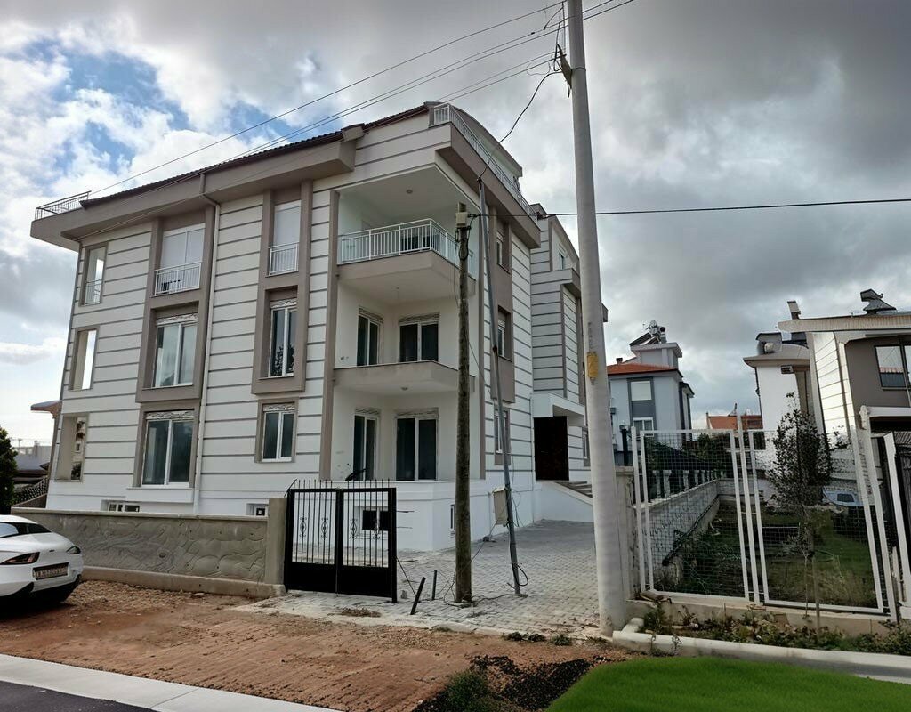 Kültür ve eğlence parkları Mithat Cebeci Parkı, Döşemealtı, foto