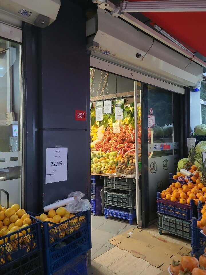 Süpermarket Kim Market, İstanbul, foto