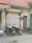New Right White Dry Cleans (No:536, Township, Sector C1), kuru temizlemeciler  Lahor'dan