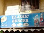 Classic burger (Badar Commercial 8th Street No:43C), fast food  Karaçi'den