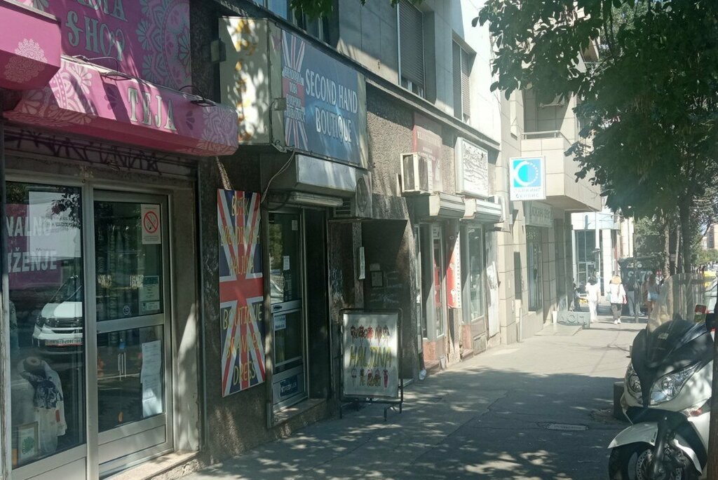 Giyim mağazası Haljina, Belgrad, foto