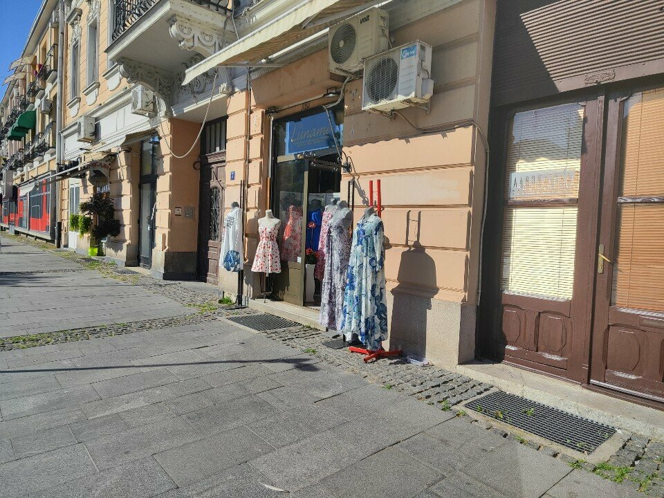 Abiye mağazaları Lunami, Belgrad, foto