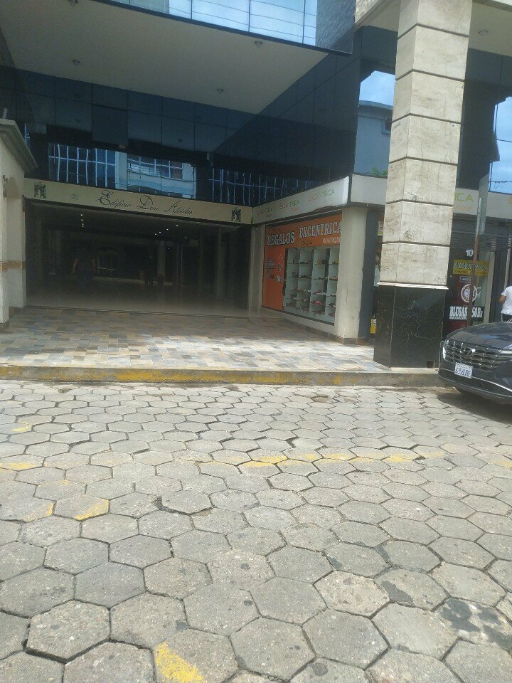 Kitap mağazaları Biblica Elim Bookstore, Santa‑Krus, foto