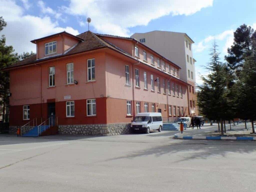 Lise Şehit Erol Olçok Anadolu İmam Hatip Lisesi, Çorum, foto