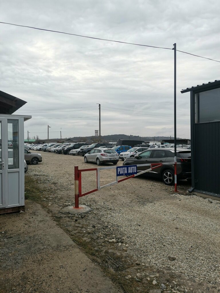 Otomobil pazarları Piața Auto, Beltsi, foto