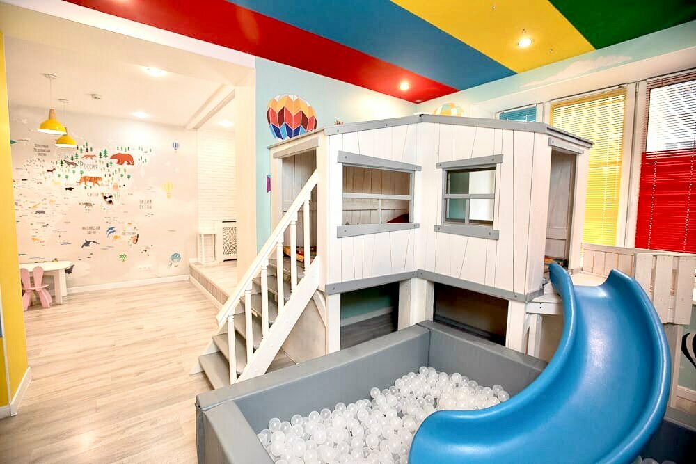 Oyun alanı Kinder Party, Tver, foto