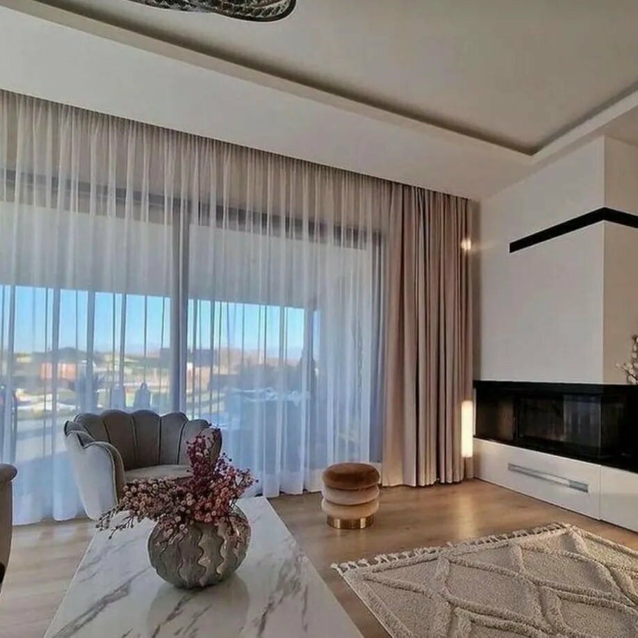 Perde ve korniş üreticileri Alif Curtains and Blinds, Dubai, foto