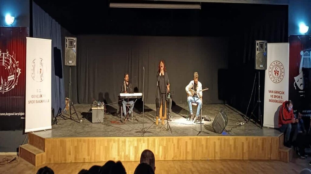 Lise Ahmet Nacar Çok Programlı Anadolu Lisesi, Saray, foto