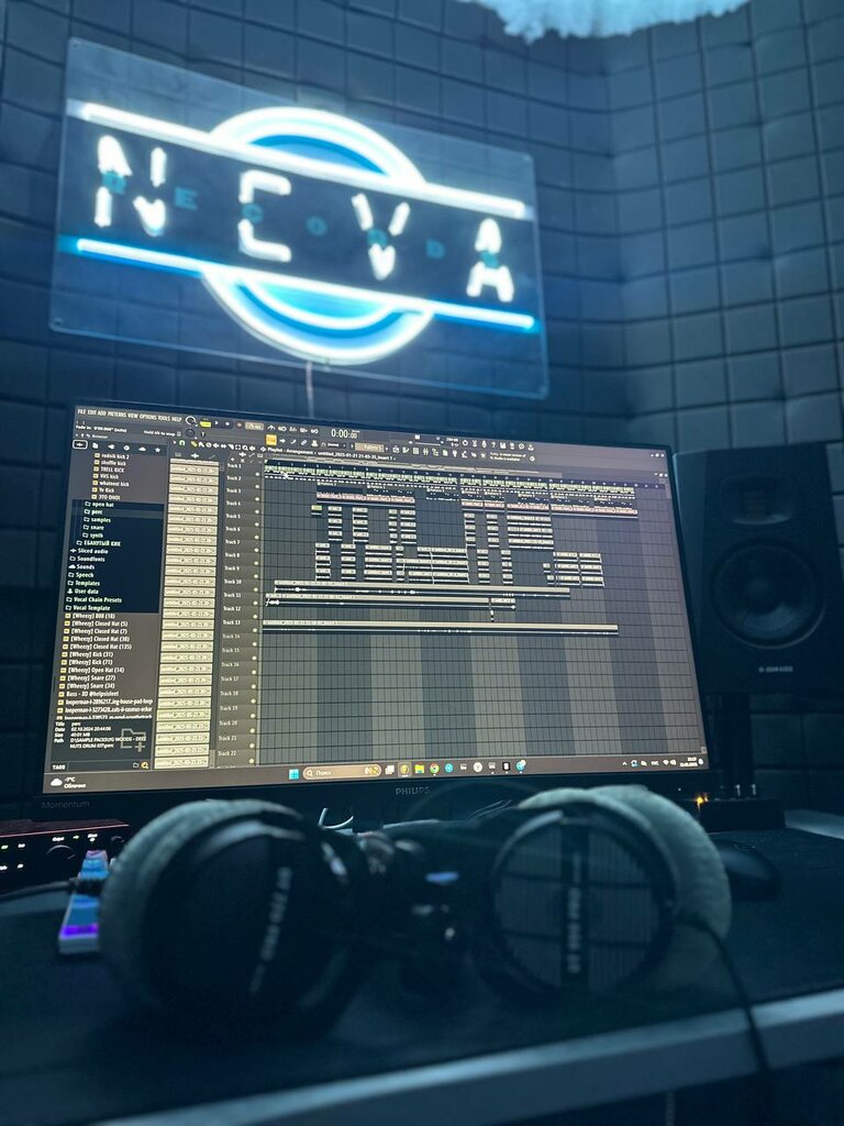 Ses kayıt stüdyoları Neva Records, Saint‑Petersburg, foto