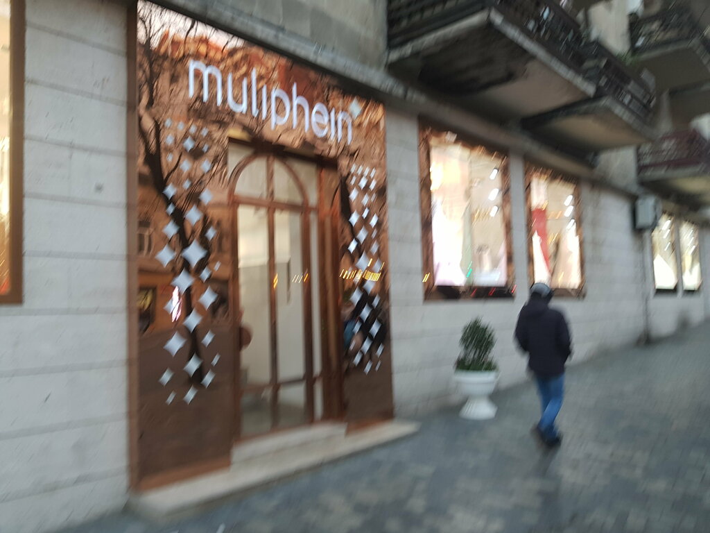Giyim mağazası Muliphein, Bakü, foto