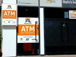 Allied bank (I.I Chundrigar Road No:13), atm'ler  Karaçi'den