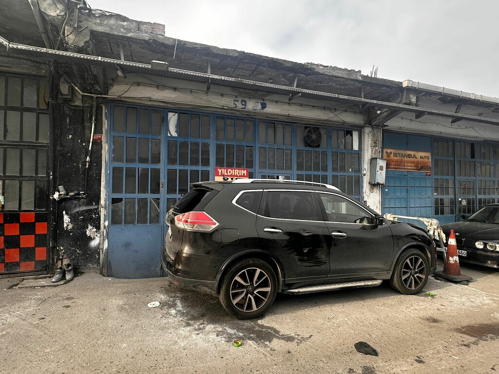Oto kaporta Yıldırım Oto, İstanbul, foto
