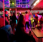Ретро клуб (ulitsa Georgiya Mushnikova No:9/5, Ufa), gece kulüpleri  Ufa'dan