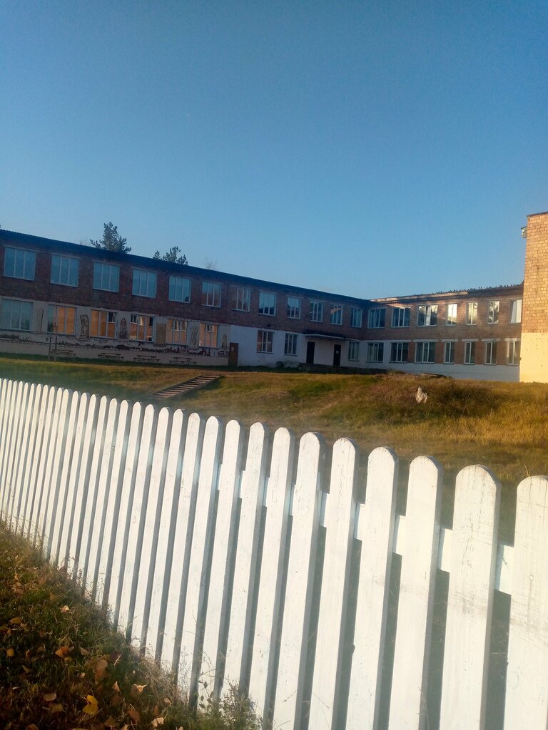 Ortaokul Лесоперевалочная средняя общеобразовательная школа № 1, Hakasya, foto