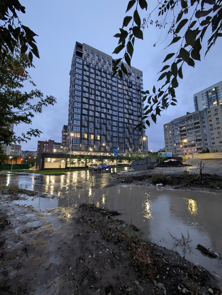 Konut blokları Level Up, Volgograd, foto