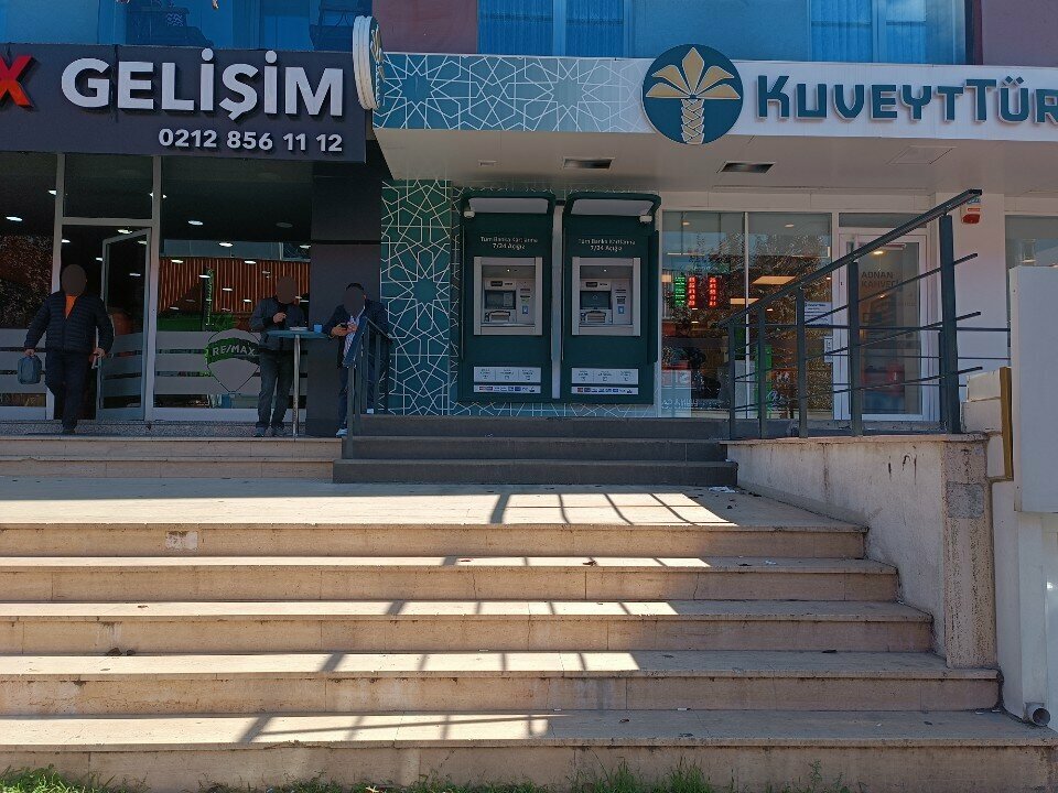 ATM'ler Kuveyt Türk ATM, İstanbul, foto