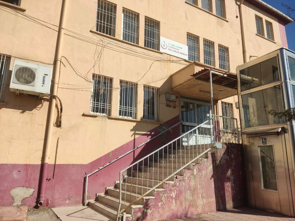 Poliklinikler Gaziantep Şahinbey Kurbanbaba Asm, Gaziantep, foto