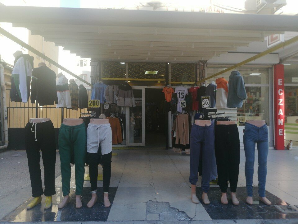 Giyim mağazası Kotçuu, Ankara, foto