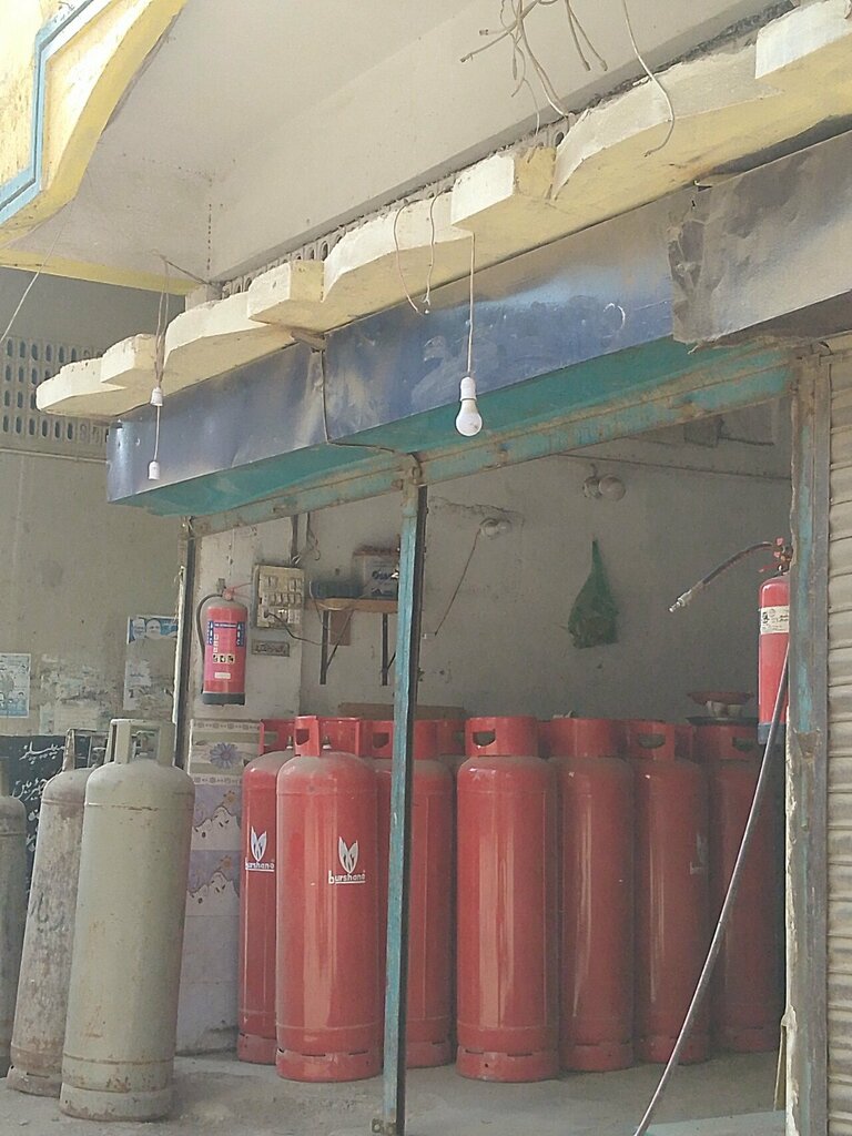 Tüp bayileri Mohammad, Karaçi, foto