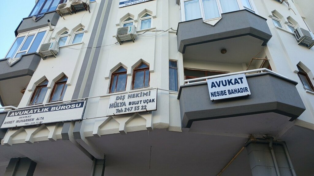 Özel ağız ve diş sağlığı klinikleri ve muayenehaneleri Diş Hekimi Hülya Bulut Uçak, Antalya, foto