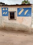 Depósito de pão (Luanda Province, Municipality of Luanda, Cassequel do Imbondeiro), ekmek fabrikaları  Loanda'dan