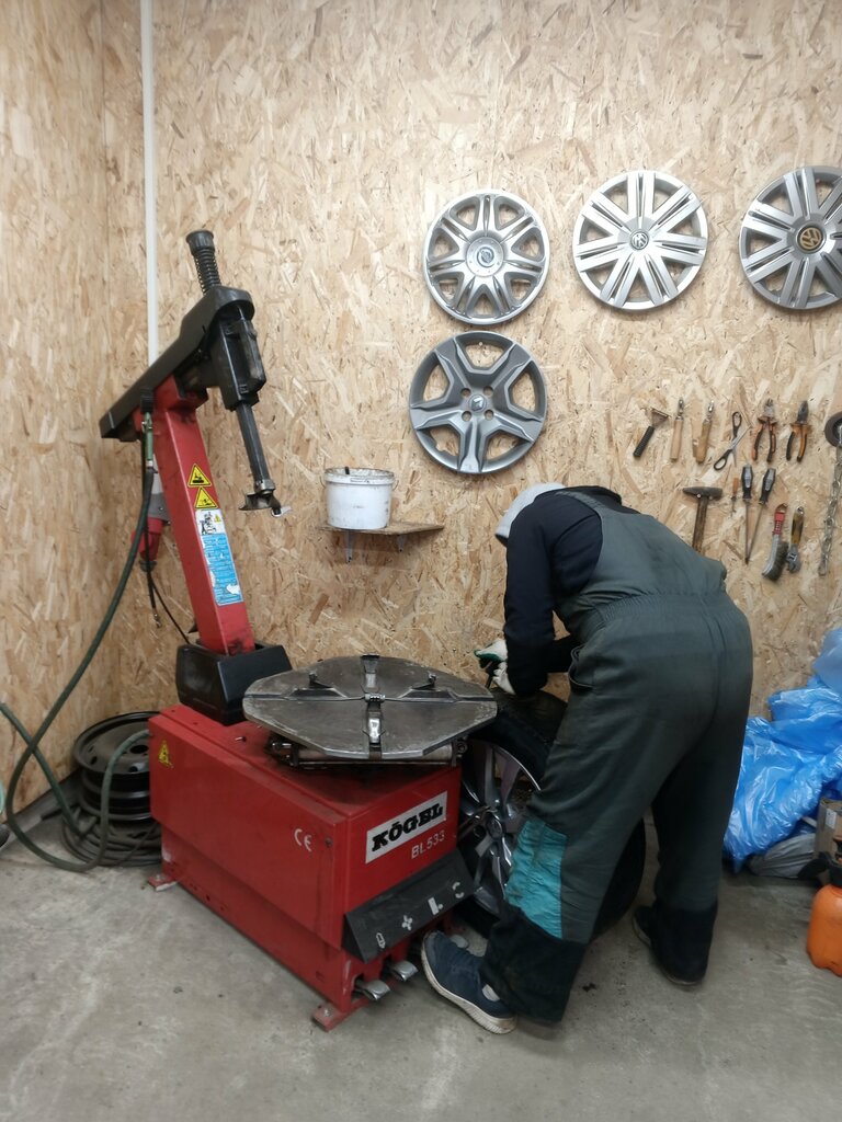 Oto lastik tamiri Tire Service, Minsk, foto