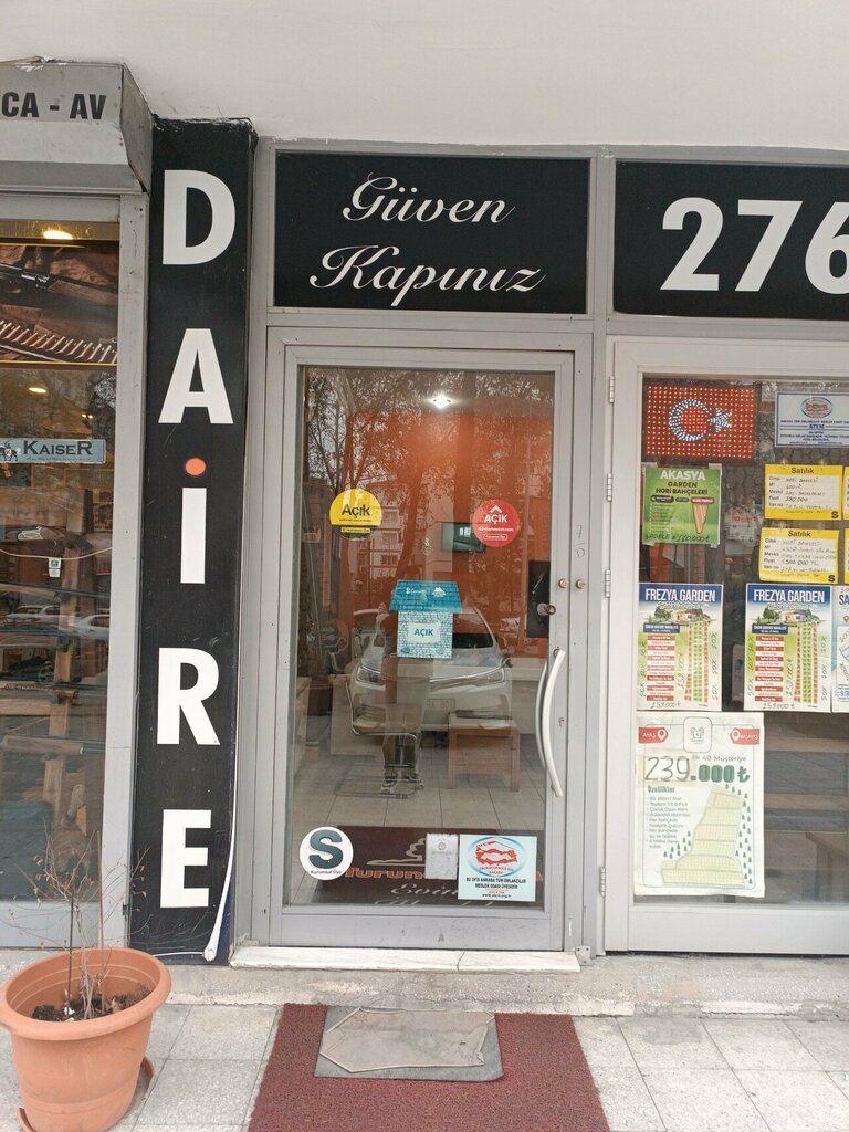 Emlak ofisi Turuncu Emlak, Ankara, foto