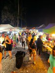 Kamala Market (Phuket, Kathu, Kamala, Ban Kom La), pazarlar ve çarşılar