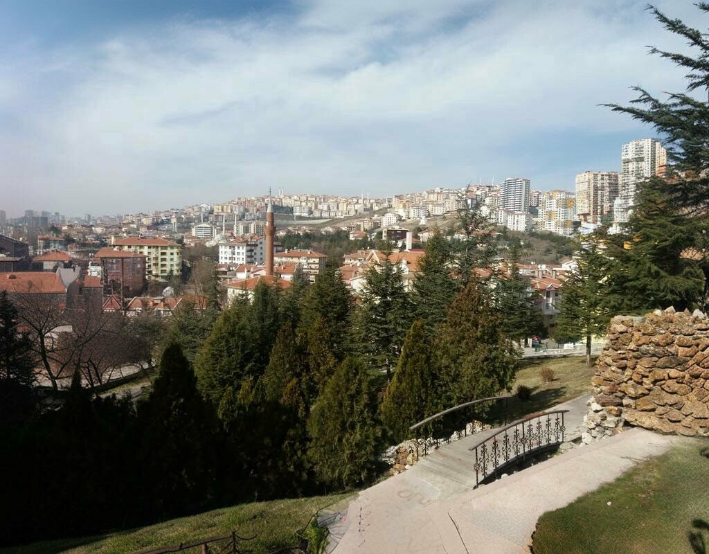 Kültür ve eğlence parkları Şehit Hava Pilot Yüzbaşı Ali Rıza Sadak Parkı, Ankara, foto
