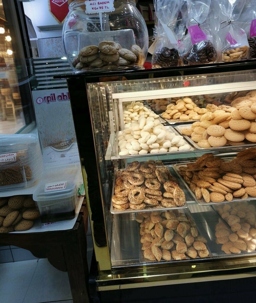 Pasta, şekerleme ve tatlı Serpil Abla Unlu Mamülleri, Talas, foto